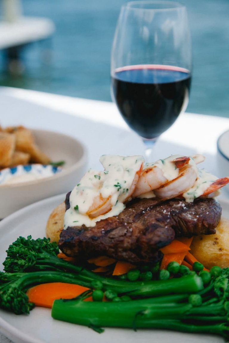 Lets Eat - Thirty Three Degrees